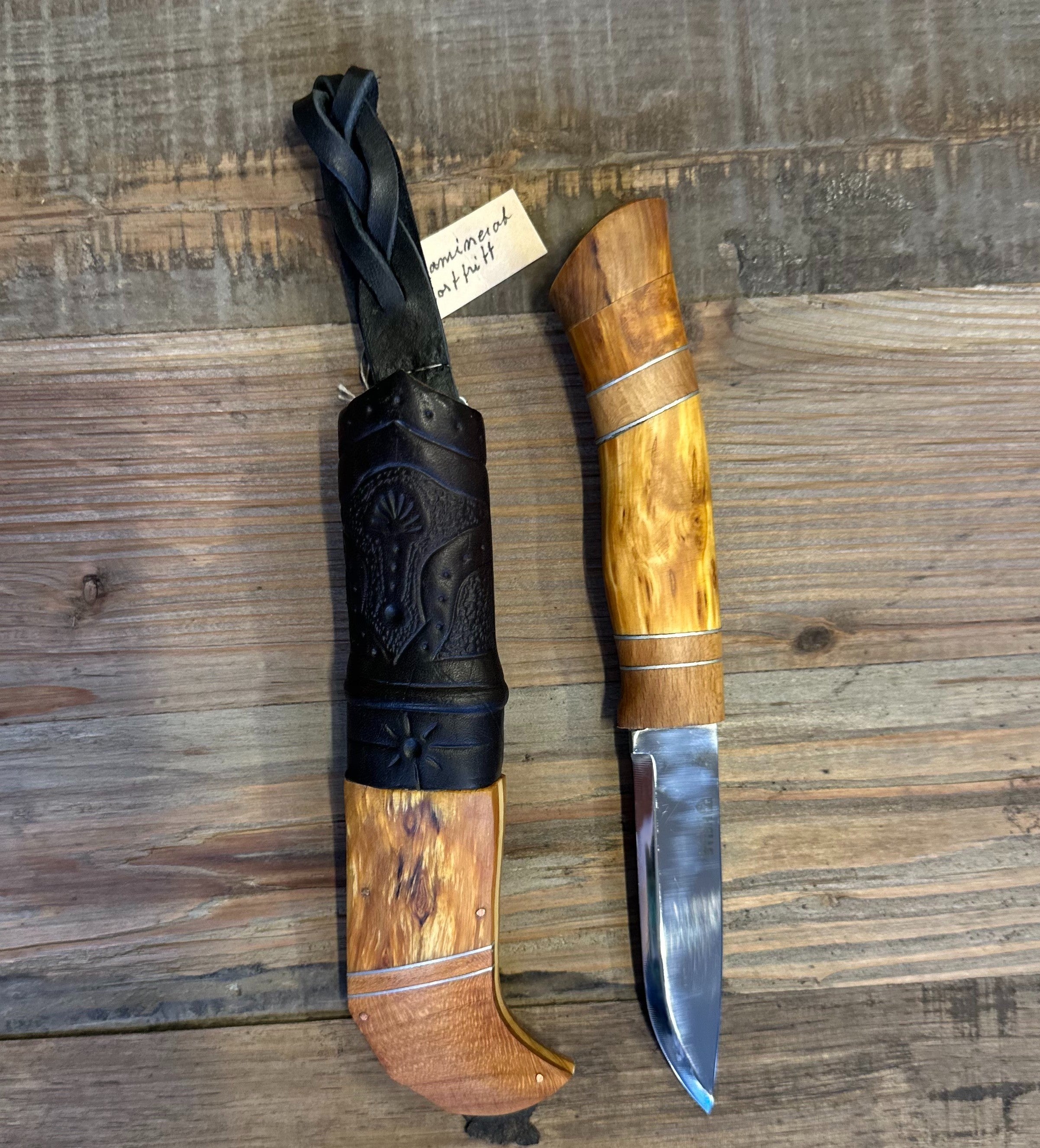 Handgjord Kniv 23 cm - Laminerat Rostfritt Stål – Jaktstil.se